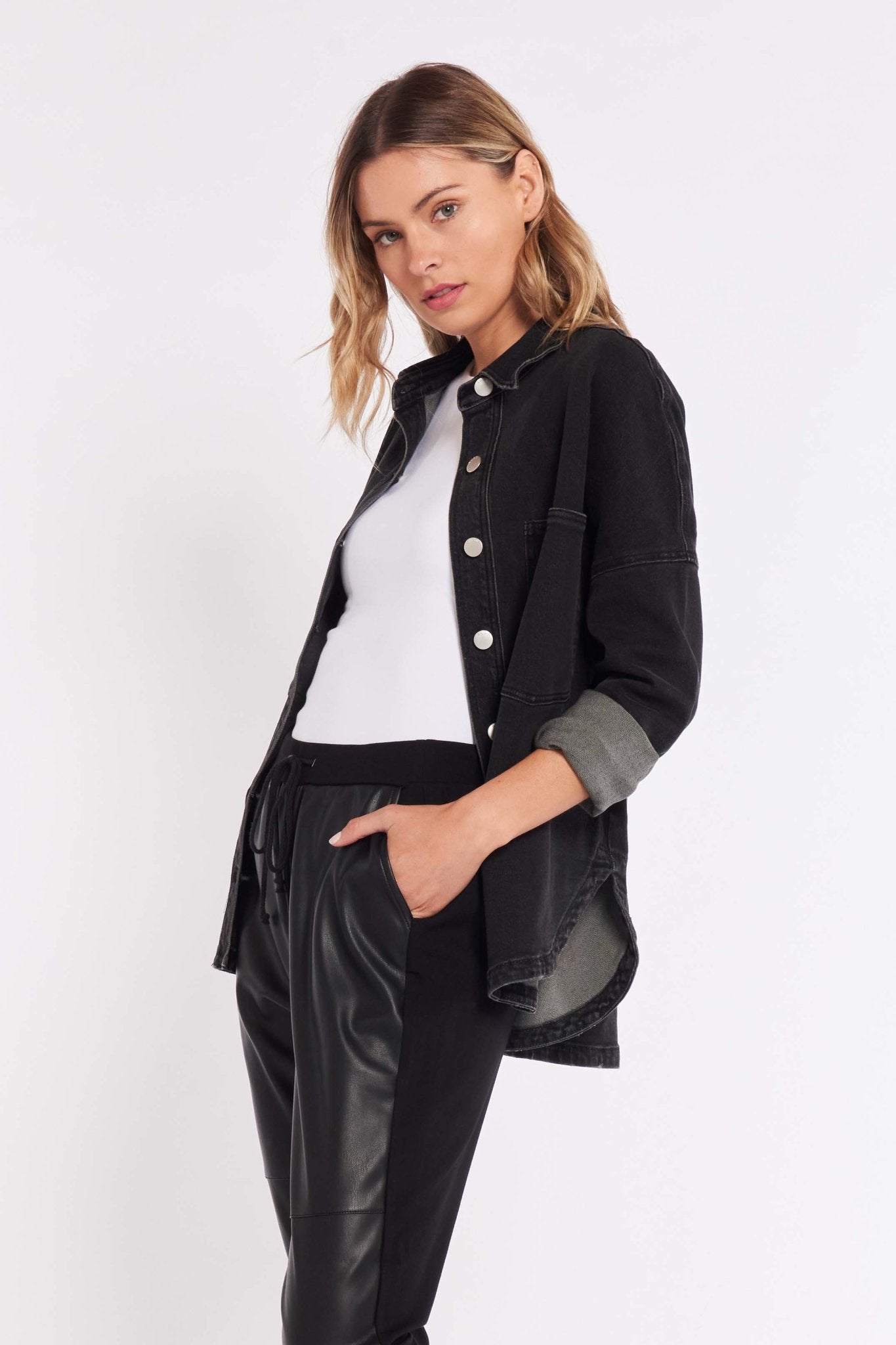 Sass Jasmine Denim Jacket in Washed Black – Hey Sara